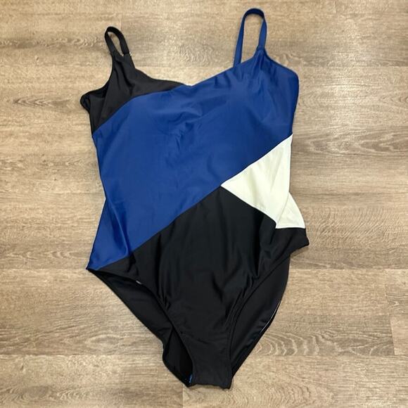 summersalt | Swim | Summersalt 8 New The Long Torso Marina One Piece ...